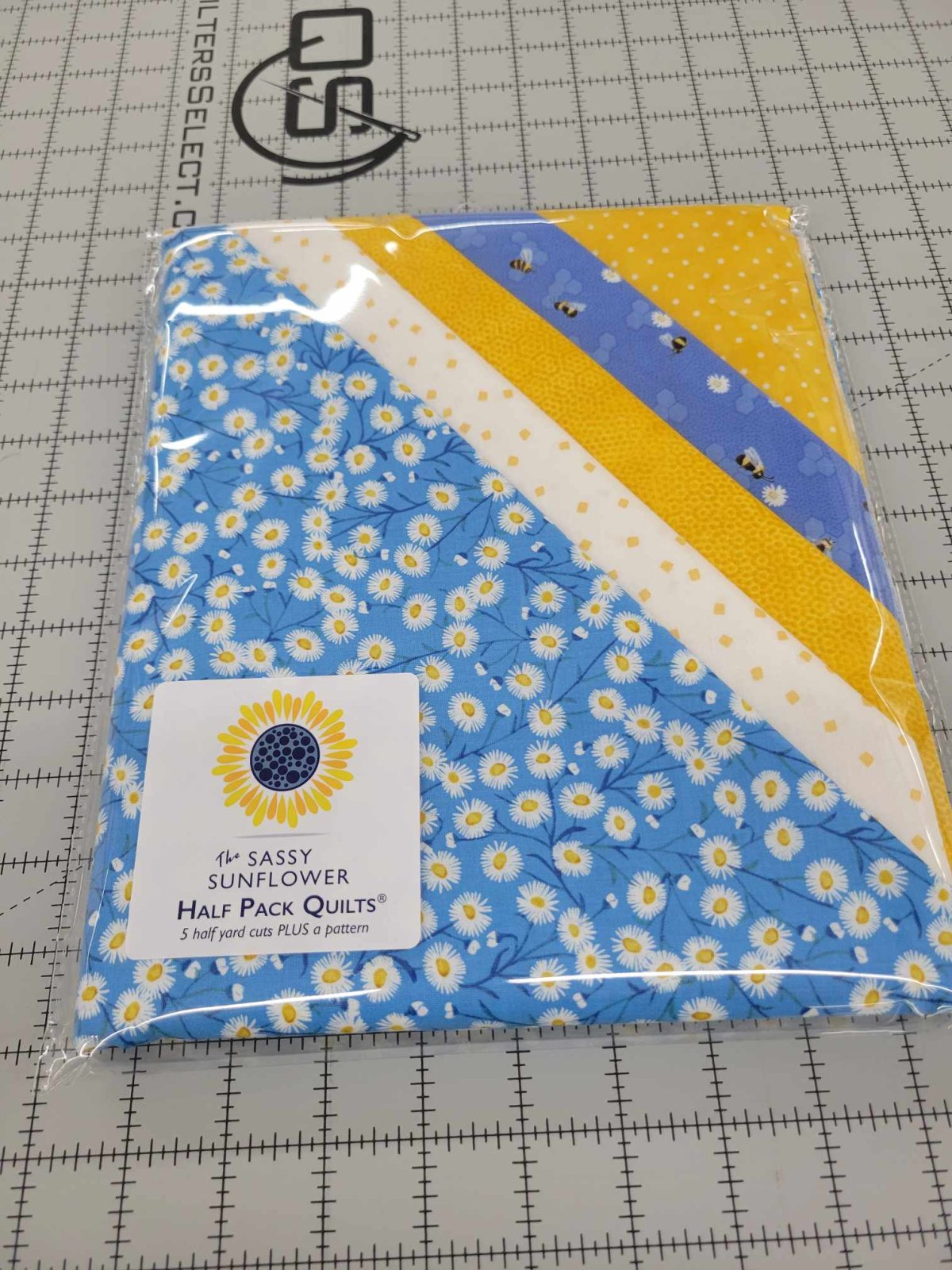 Daisy Half Pack – Beckie's Sewing Center